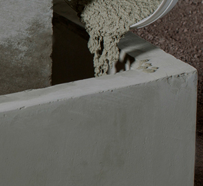 Grout Cementicio o Grout Epóxico: cuál es la diferencia? - MC-Bauchemie